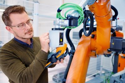 ISRA VISION - Machine Vision Solutions